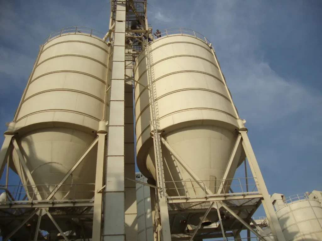 High-Quality Steel Storage Tanks & silos in UAE – Water, Fuel, diesel ...